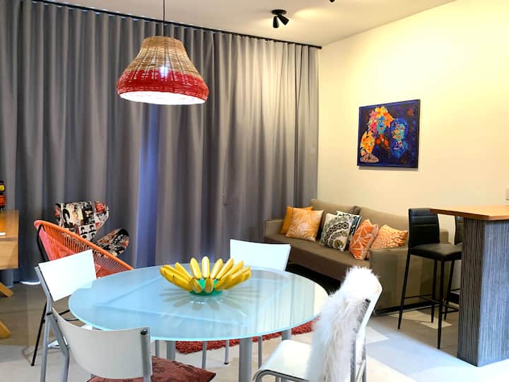 Hospedagem Top, Colada No Bairro Santana, 2 Vagas - Porto Alegre