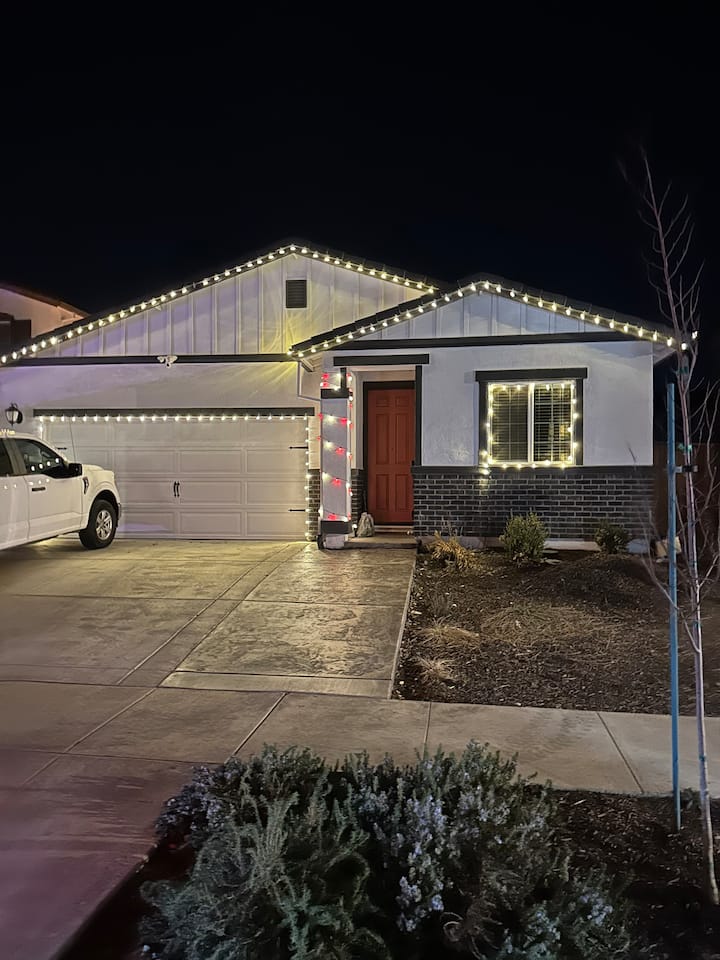 Private Room Ideal For Travelers/students - Woodland, CA