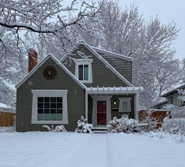 Walk To Downtown Shops From Historic West Side - Longmont, CO