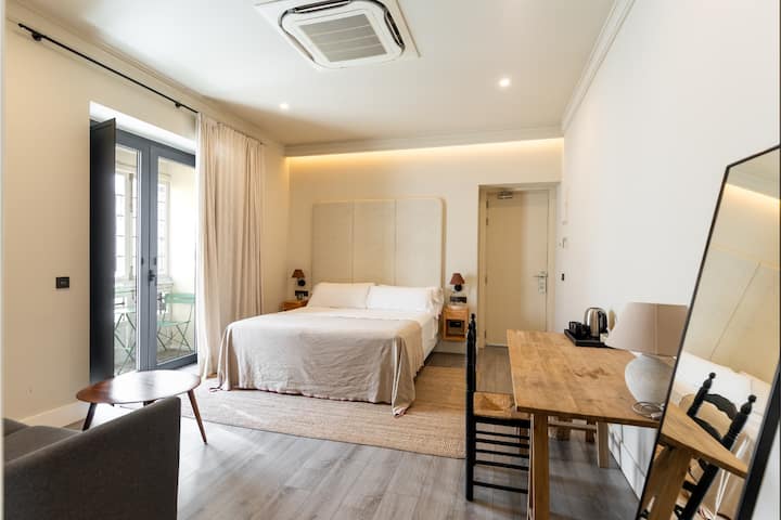 Uma Premium Familiar - Seville