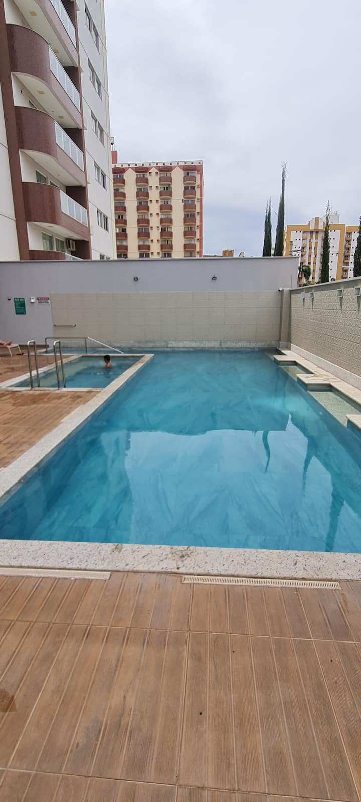Edificio Everest Flat 111 - Conforto E Segurança - Caldas Novas