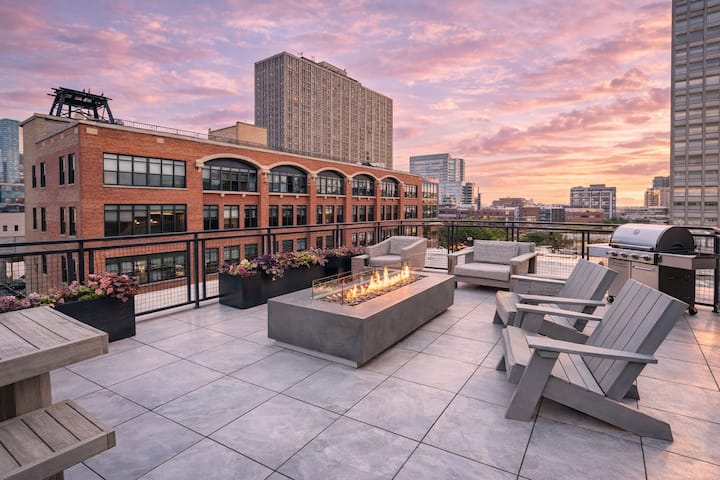 Modern 2br Near Mccormick | Balcony, Rooftop & Gym - Englewood - Chicago