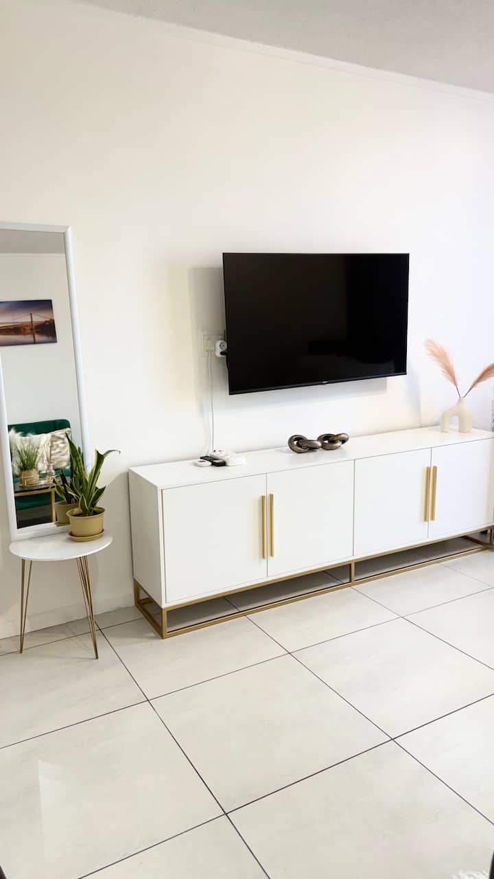 Yolé Apartment: City 101 - Windhoek