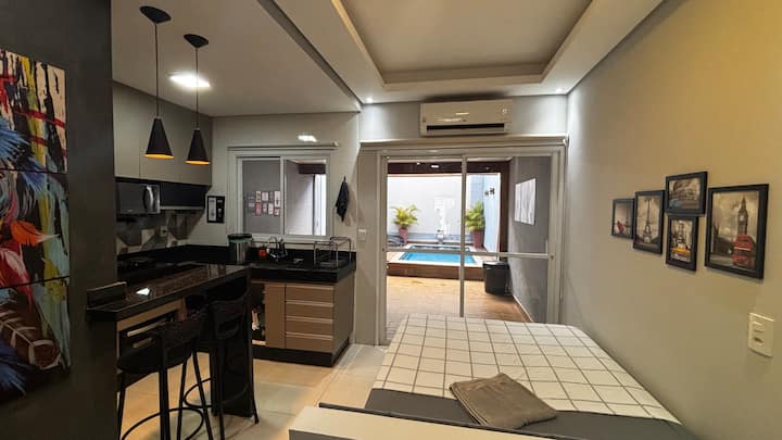 Studio [103] Térreo C/ Piscina Privativa, Ar Cond. - Uberlândia