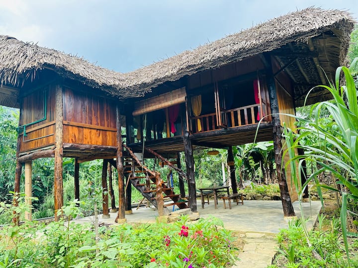 A Rustic House By The Spring In A Tranquil Village - Hà Giang