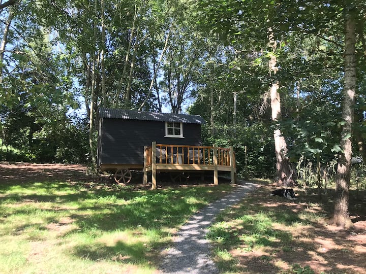 Tom's Hut - Cotswolds