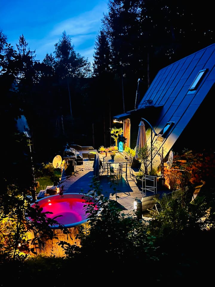 Unique House By The Waterfall / Jacuzzi/ Sauna - Karkonosze