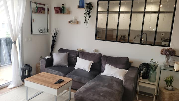 Appartement 3 Pièces Avec Balcon - Bordeaux