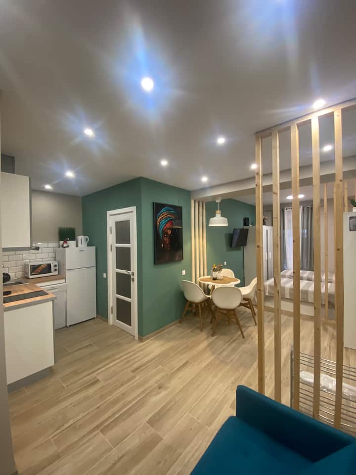 Hermosa Casa, Plaza Pio Xii - Alicante