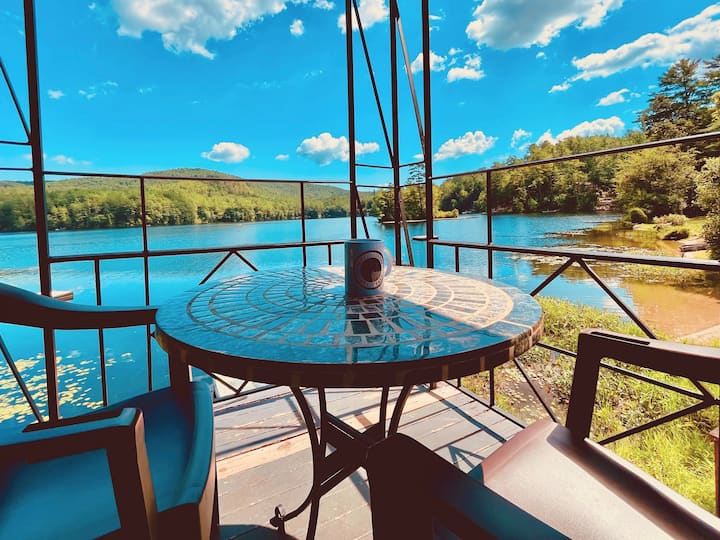 Sunrise Kitchen Studio  (Amazing Lake View) - Corinth, NY