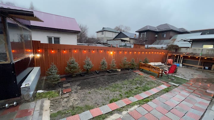 Cozy House (Near Almaty Downtown) - Kazakhstan