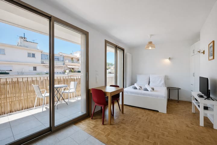 Grande Terrasse Avec Vue - Charmant & Lumineux - Carros