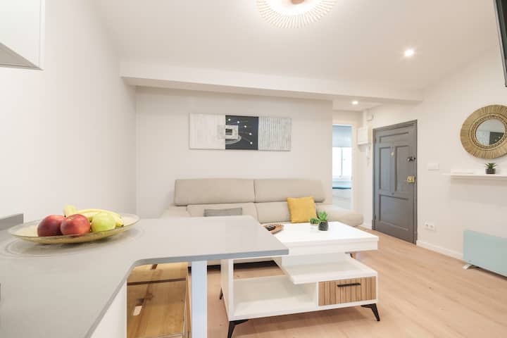 Redecorated - Catoira 5 Apartment - A Coruña