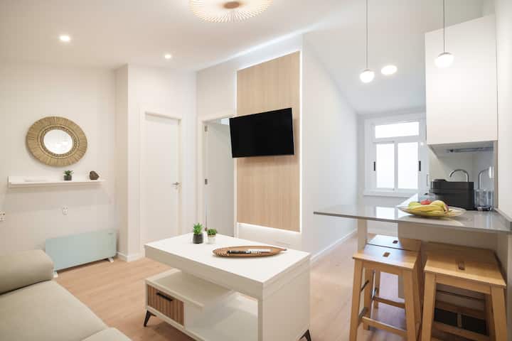 Modern Apartment For 5 In A Coruña - A Coruña