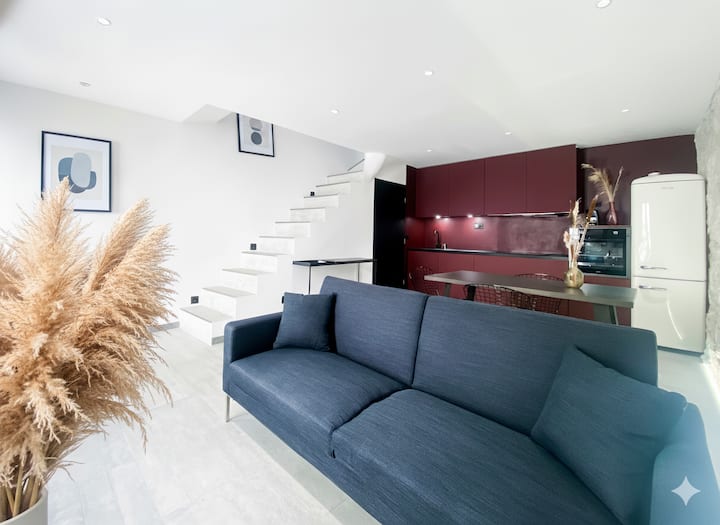 Duplex 50m2 Rénové Et Climatisé - Nîmes
