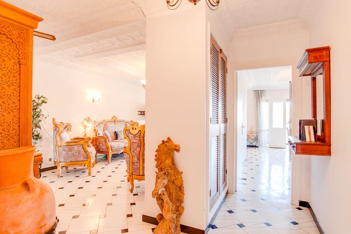 Spacious City Centre Apartment In Tangier - Tangier