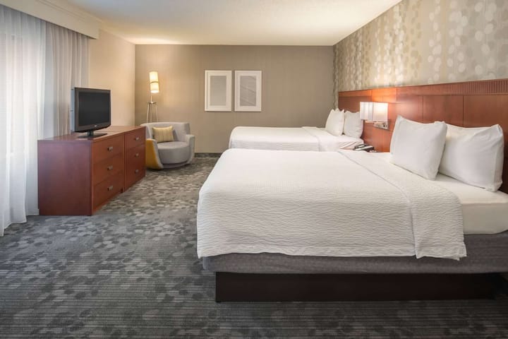 Affordable Getaway! Near Bruce Lee Grave Site - Bellevue, WA