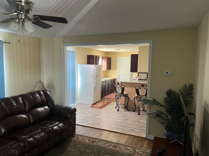 University Gate - Fayetteville, NC