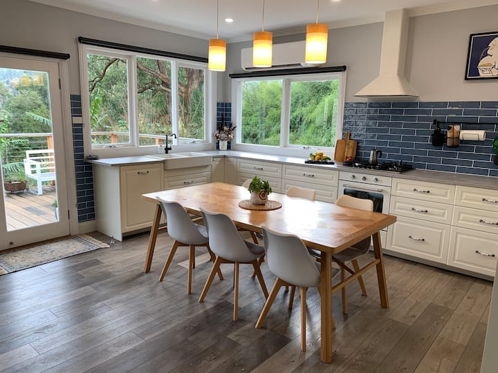 Misty Mountain Retreat - Warburton