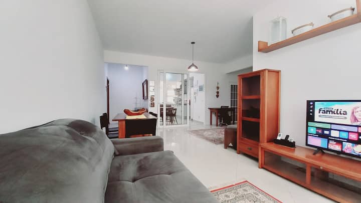 Charming 2 Large Ensuite Flat - Ipanema