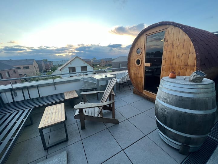 Wunderschöne Penthousewohnung Mit Fasssauna - 