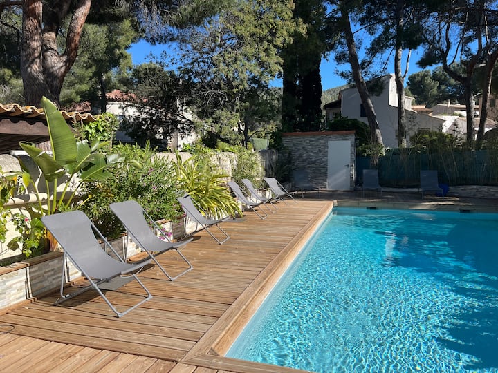 Grande Maison Clim & Piscine à 350m De La Plage - Bandol
