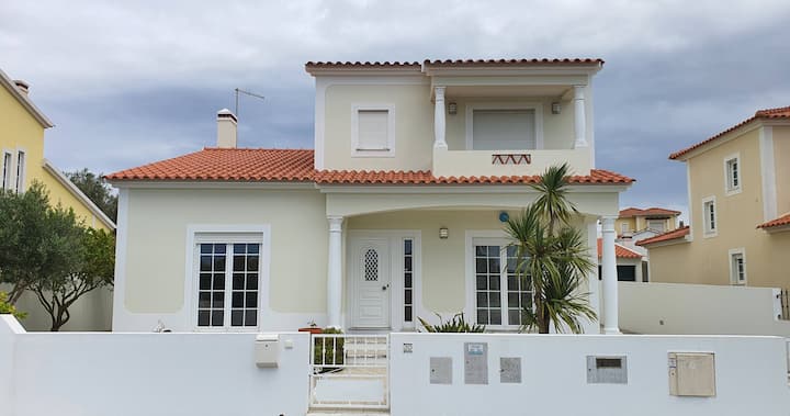 Villa Amoreira: The Perfect Retreat - Óbidos