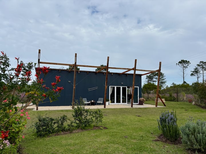 Forkshed, A Fun Cabin For Two. - Plettenberg Bay