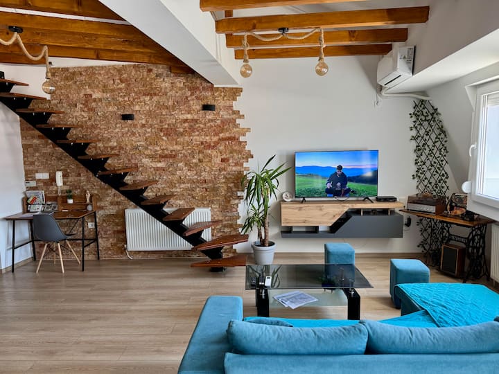 Gallery City Center Apartment - Szkopje