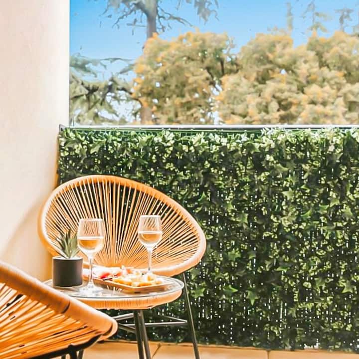 T2 Moderne Avec Piscine, Terrasse Et Parking Privé - Uzès