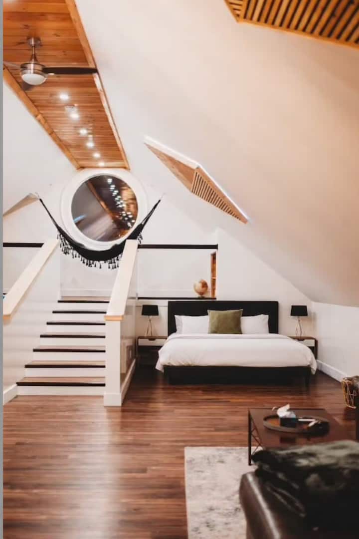 Nordic Spa Retreat | Sauna & Snowmobiling Trails - New Brunswick