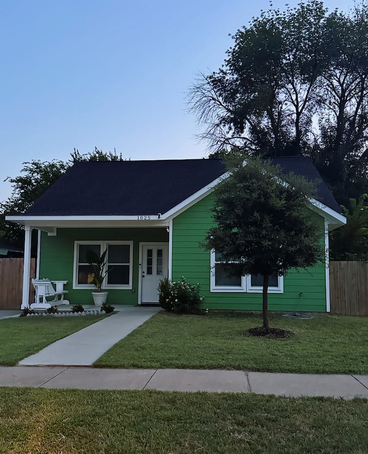 Greenhouse Fw:
Historic Southside - Fort Worth, TX