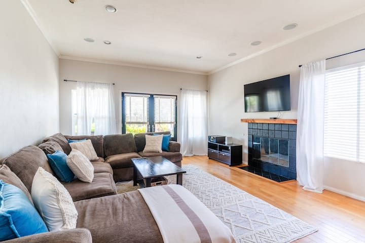 La Mesa Family Retreat- 20 Mins To Beaches - Santee, CA