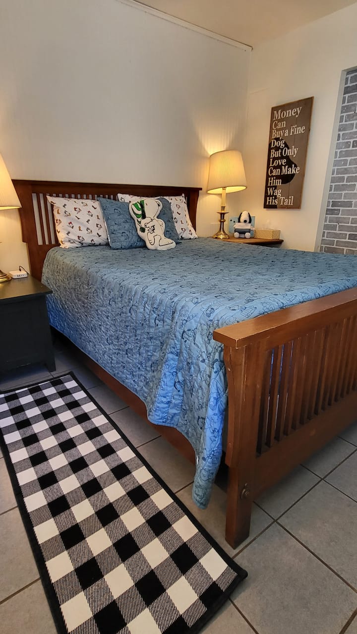 Petfriendly|nearohiouniversity|petwash|ohwindy9 - Athens, OH