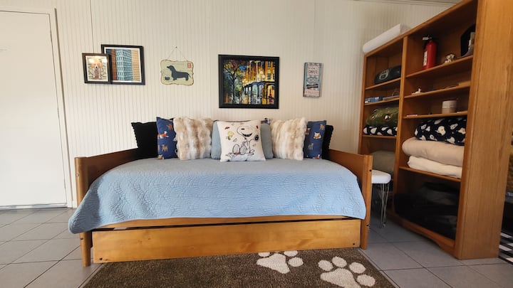 Petfriendly|nearohiouniversity|petwash|ohwindy9 - Athens, OH