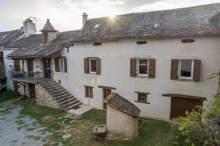 2 Gîtes + 1 Chalet 18 Personnes - Occitanie
