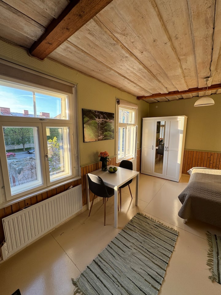 Studio Eliise | Cozy Stay In Trendy Kalamaja - タリン