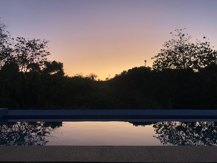 Clean Family Friendly Home - Pool/sunset - Tagaytay