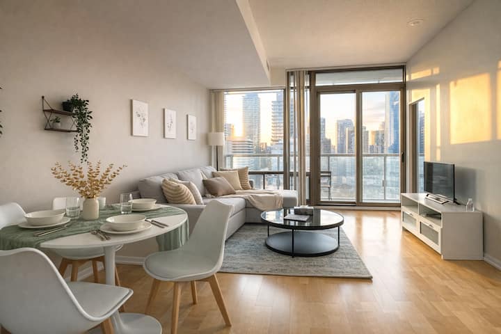 Dreamy City Views | High-rise | Pool & Gym Access - Toronto