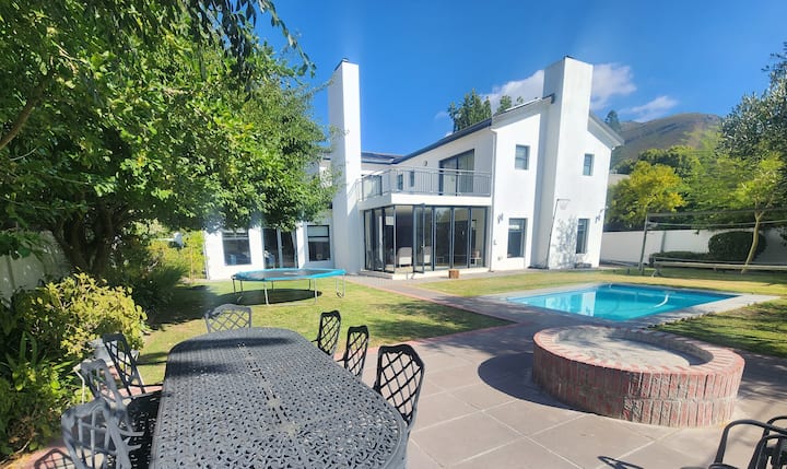 Luxury Living In The Heart Of The Winelands - Kylemore