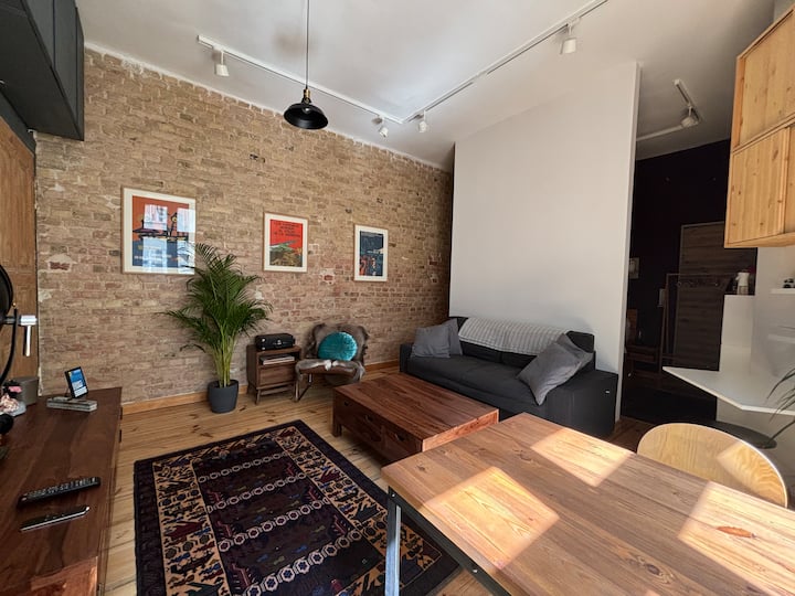 Charming 1 Bed Apartment In The Heart Of Kreuzberg - Berlín