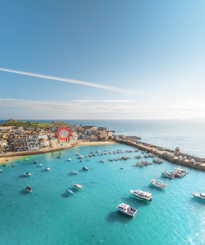 Award Winning "Smugglers Hide" 2 Bed Harbour House - Saint Ives