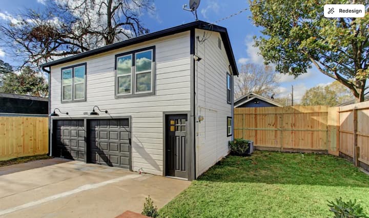 Heights Guest House - Houston, TX