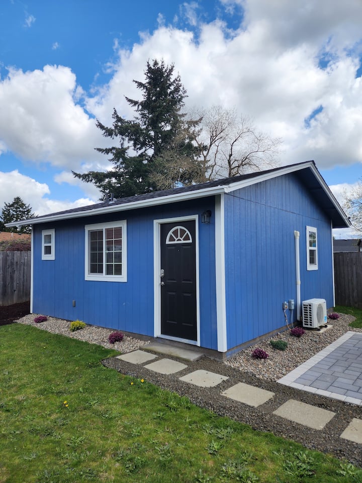 Cozy Guest House - Salem, OR