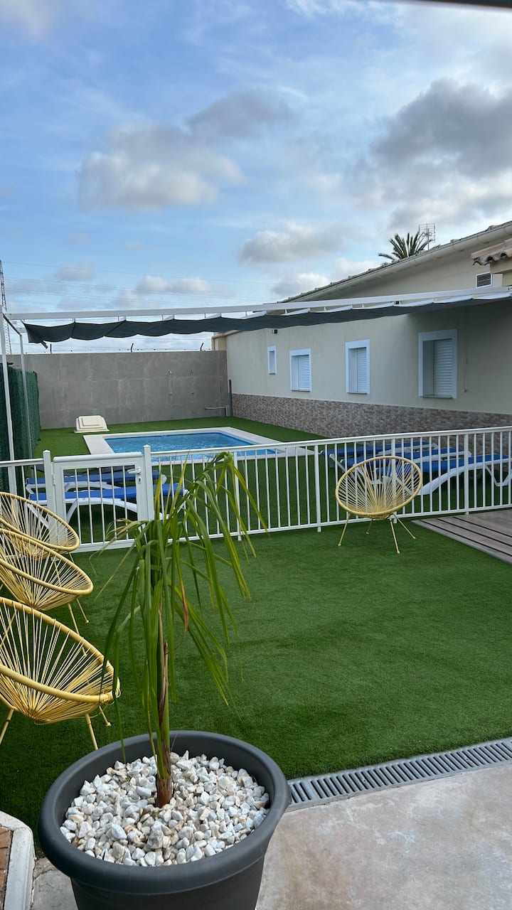 Villa Alegre - Elche