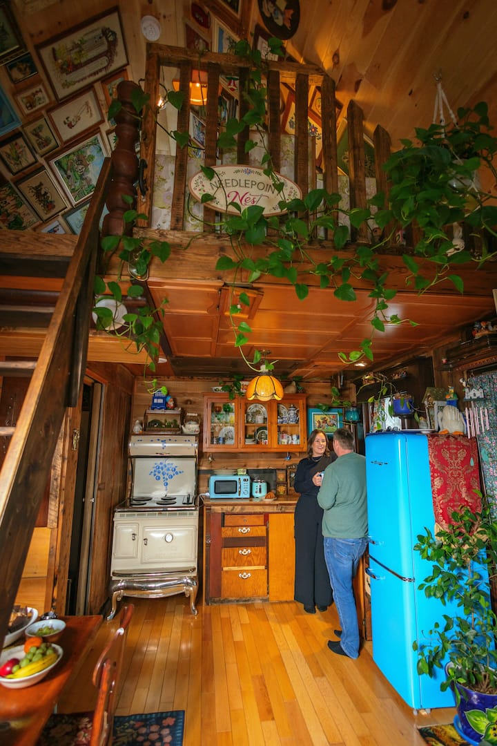 Miracles On Polly - Memory Lane Cabin - Prince Edward Island
