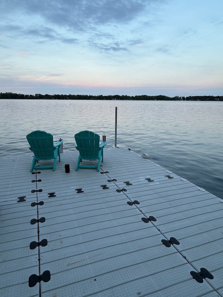 Escape On The Lake - Dowagiac, MI