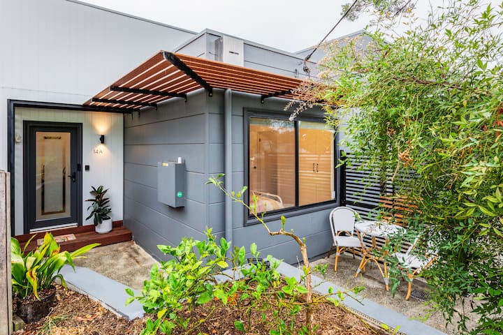 Bonton Bliss Modern Sleeps 4 In The Blue Mountains - Blue Mountains