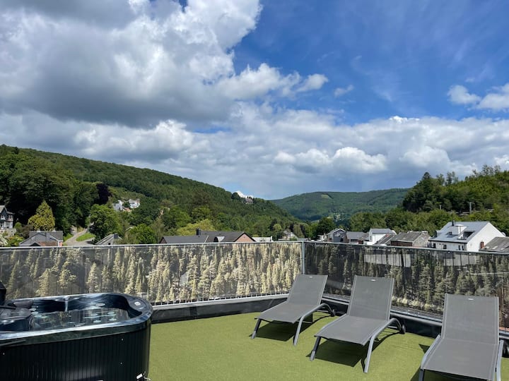 Rooftop Blue & Jacuzzi 5pers - Trois-Ponts