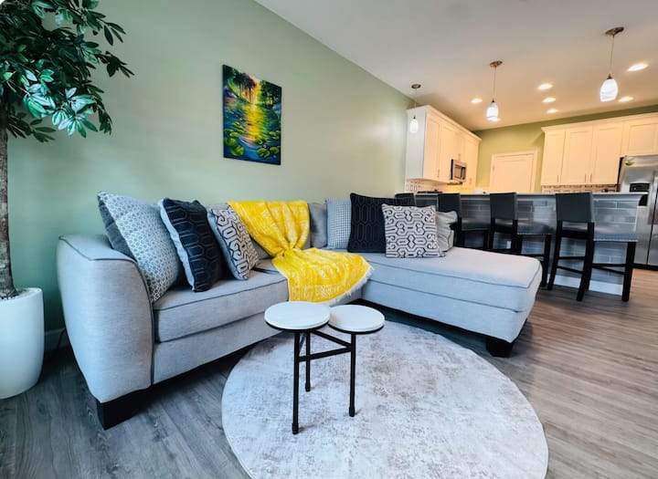 Fully Private 2b/2ba Home Near Dt Orl & Wp - Maitland, FL
